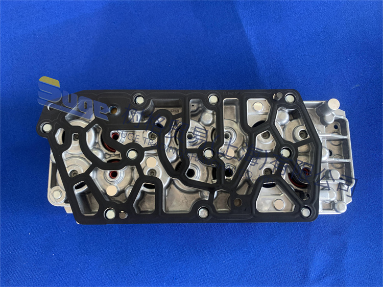 ZF TRAXON Automatic Transmission Parts VALVE BLOCK 0501 330 550 - Buy ...